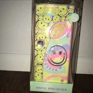Justice | Accessories | Justice Emoji Mini Locker | Poshmark